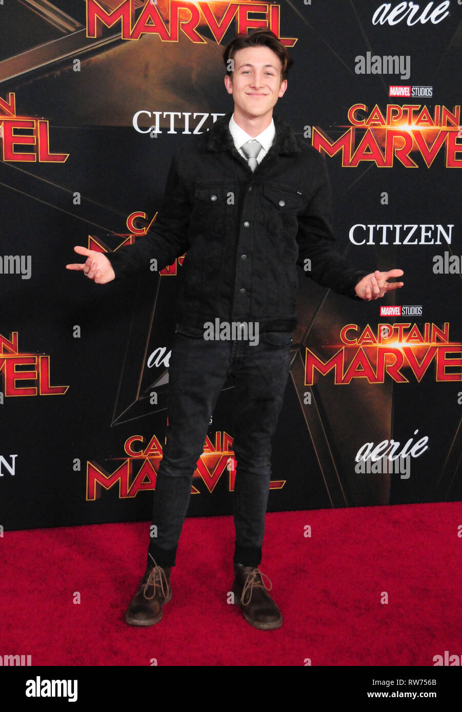 Hollywood, USA. 04th Mar, 2019. HOLLYWOOD, CA - MARCH 4: Actor Luke ...