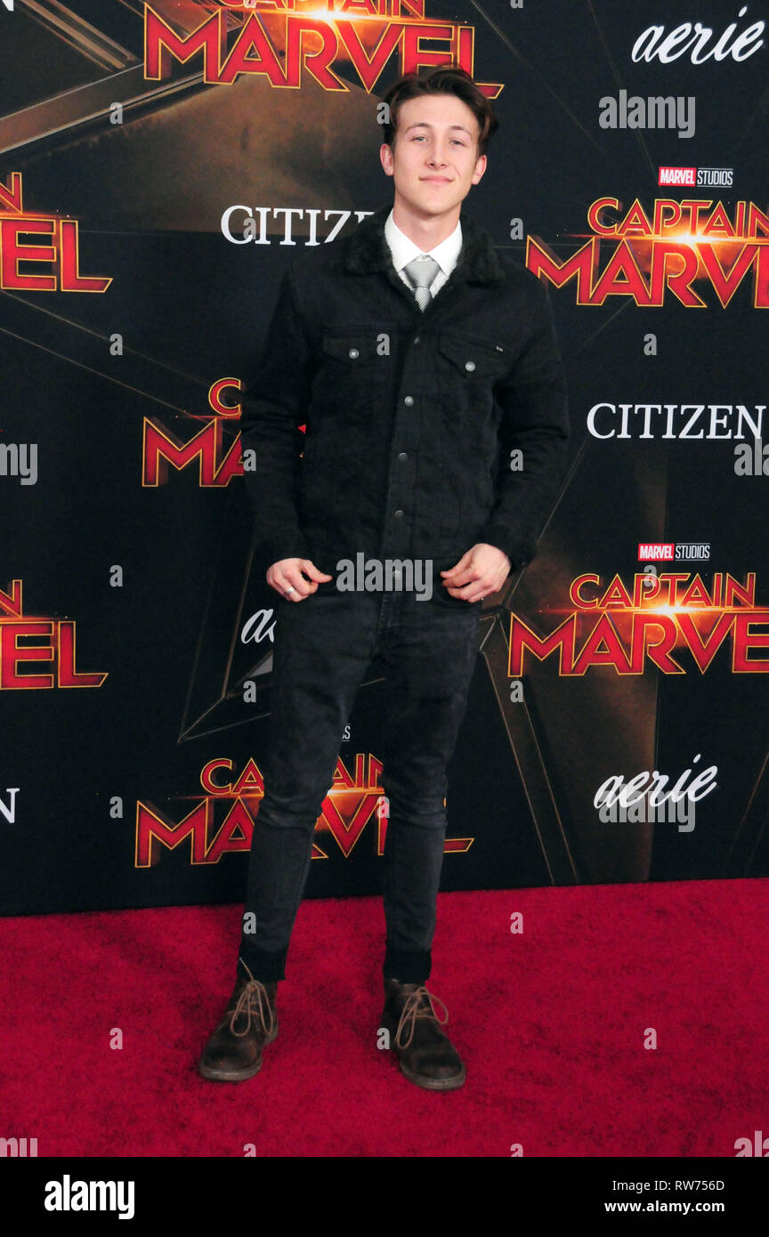 Hollywood, USA. 04th Mar, 2019. HOLLYWOOD, CA - MARCH 4: Actor Luke ...