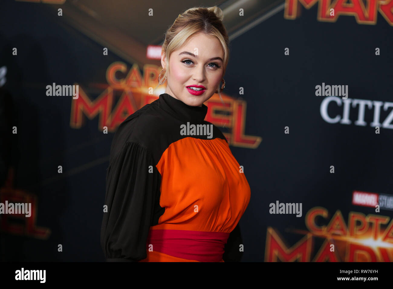 HOLLYWOOD, LOS ANGELES, CA, USA - MARCH 04: Model Iskra Lawrence ...