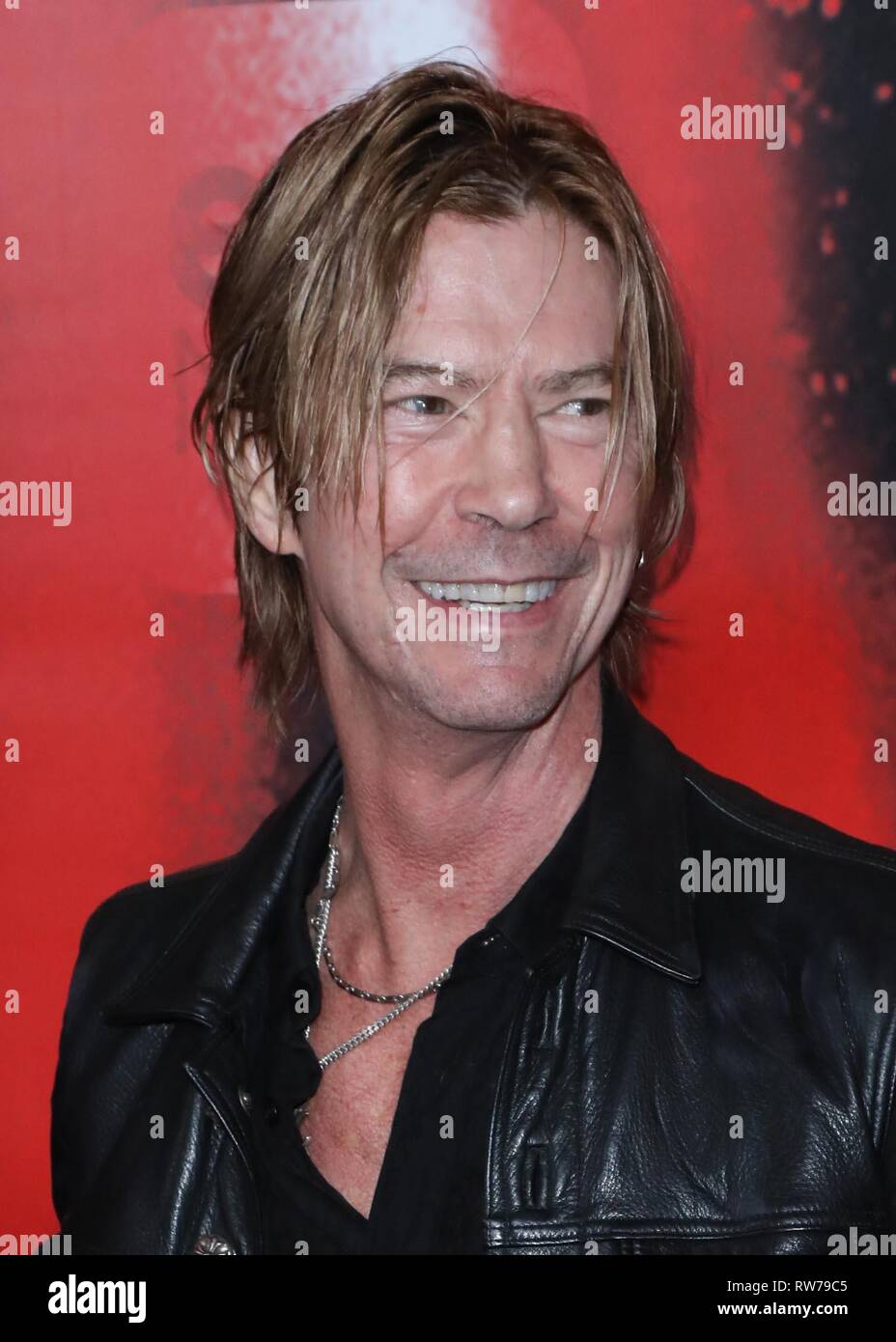 Duff mckagan red carpet event hi-res stock photography and images - Alamy