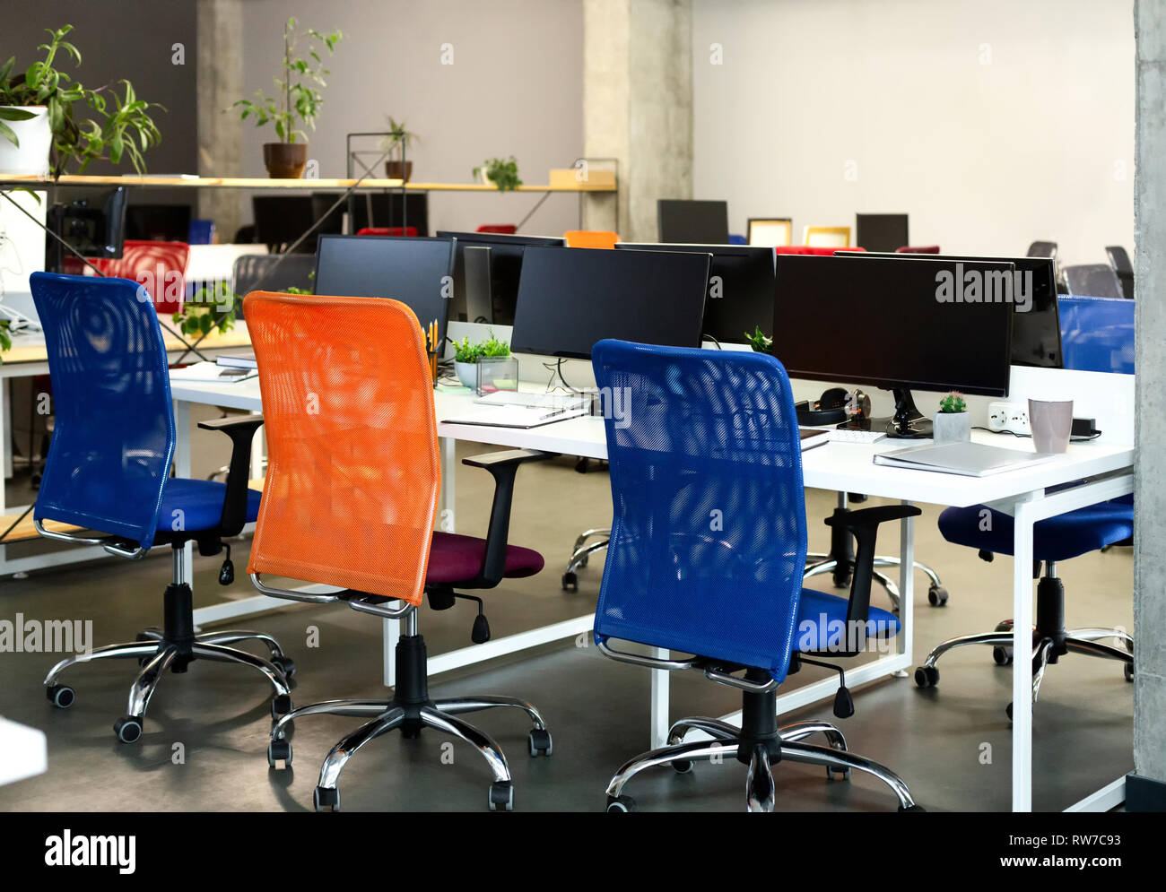 Computers evening hi-res stock photography and images - Alamy