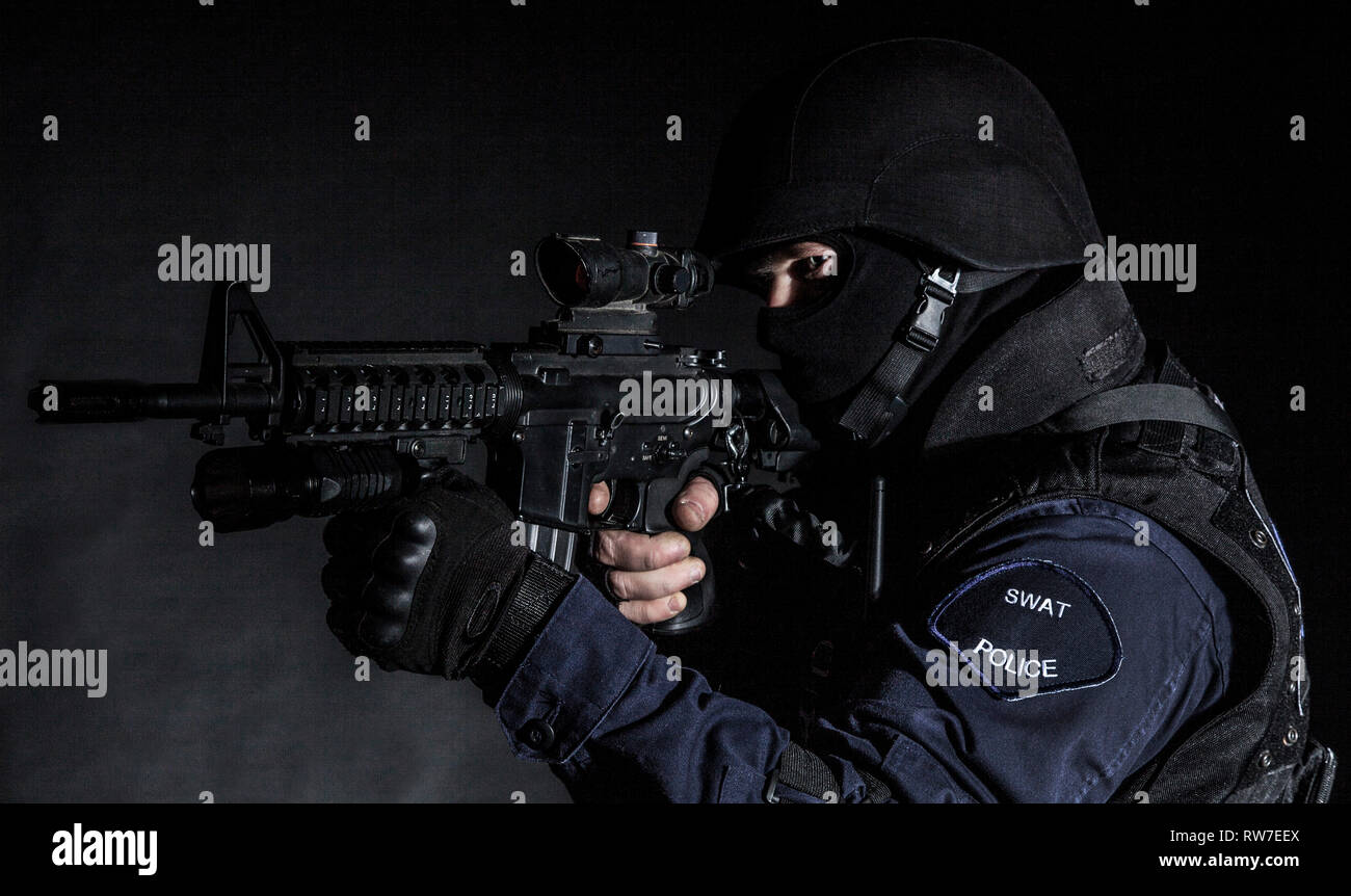 Tactical action officer hi-res stock photography and images - Alamy