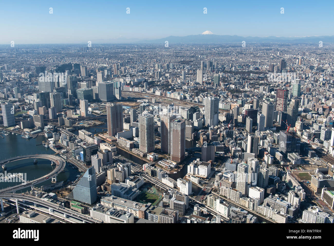 Tokyo loop hi-res stock photography and images - Alamy