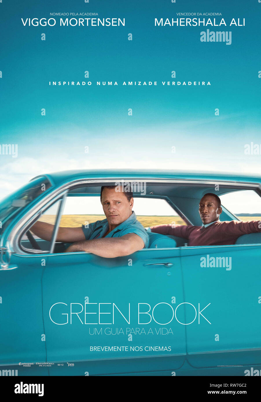 GREEN BOOK, poster from Portugal, from left: Viggo Mortensen, Mahershala Ali, 2018. © Universal ...
