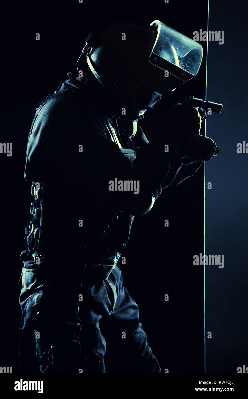 Contour shot of spec ops soldier on black background Stock Photo - Alamy