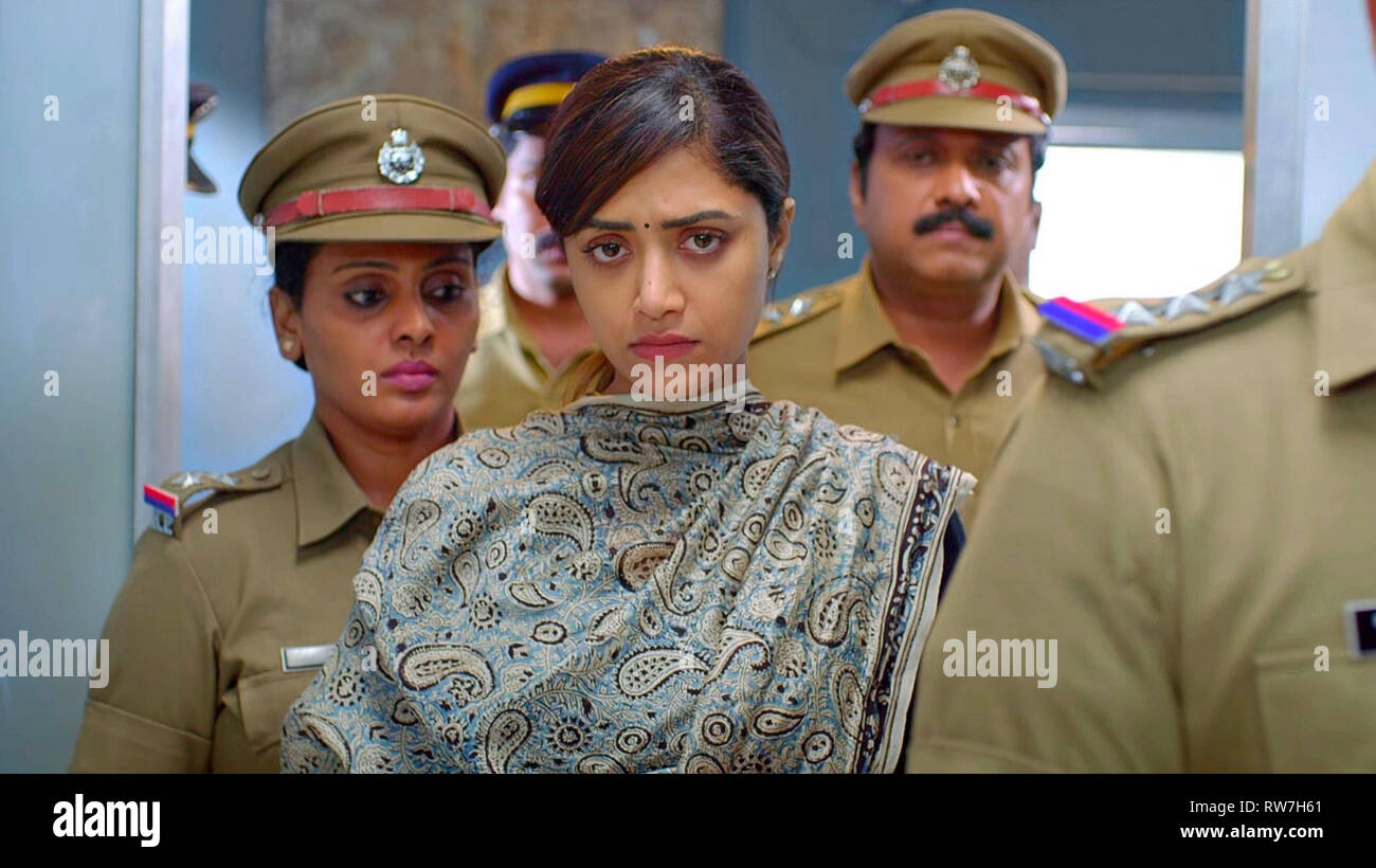 KODATHI SAMAKSHAM BALAN VAKEEL, center: Mamta Mohandas, 2019. © RD ...