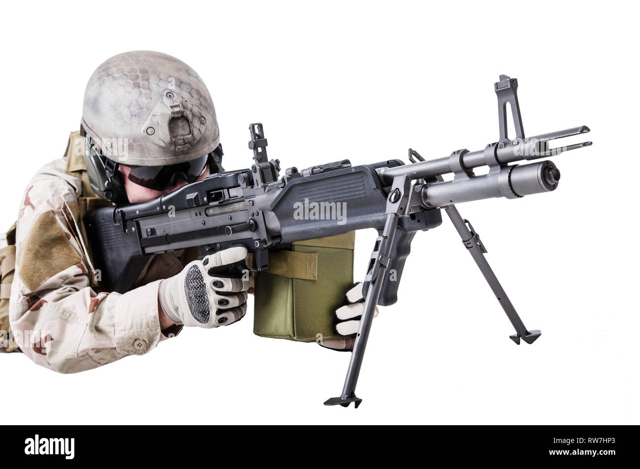 Bearded special warfare operator with assault rifle Stock Photo - Alamy