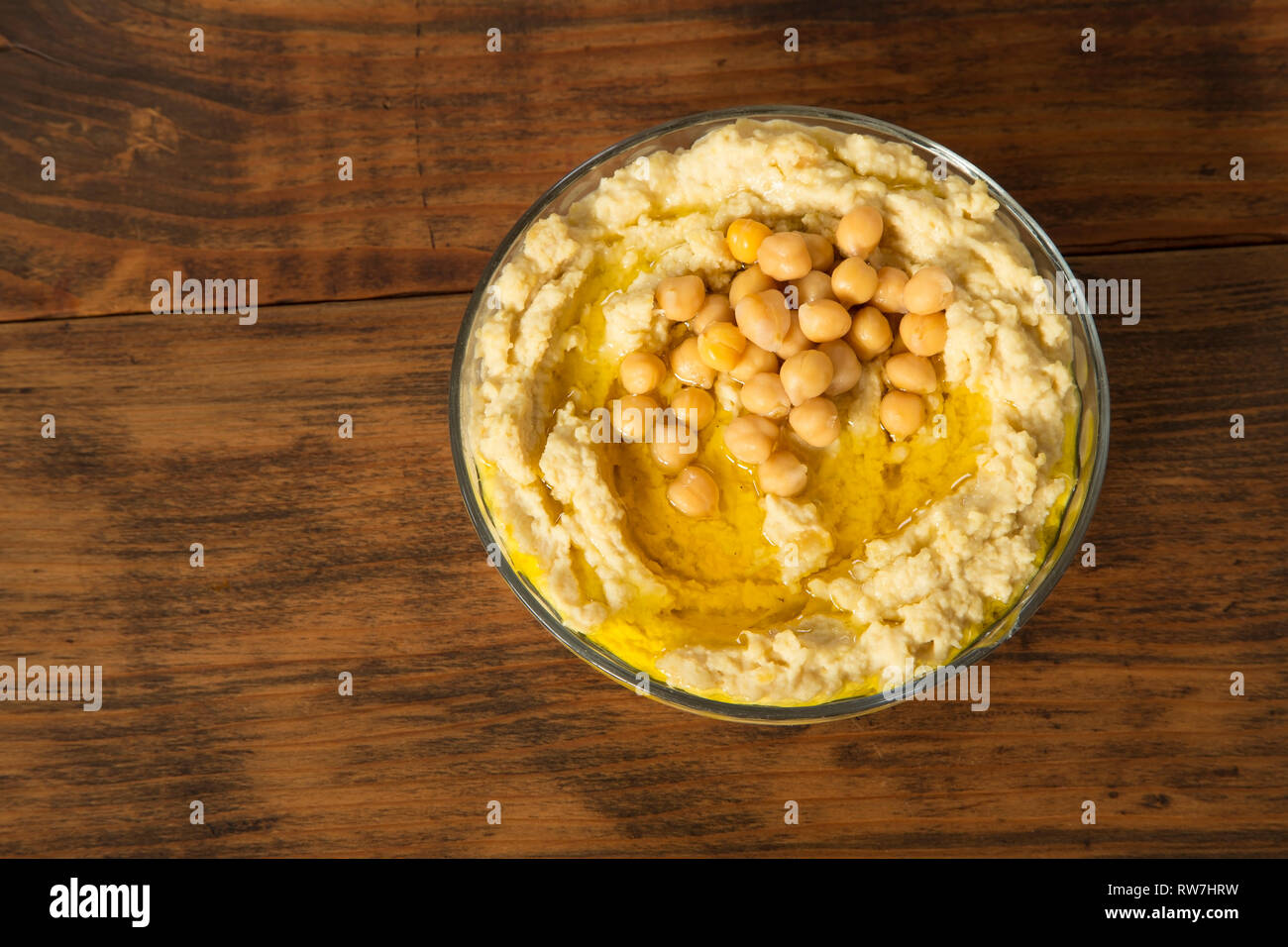 Hummus traditional arabic healthy hi-res stock photography and images ...