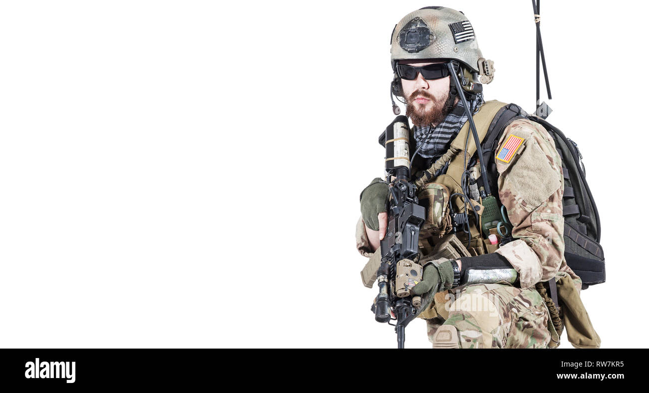 United States Army ranger with assault rifle Stock Photo - Alamy