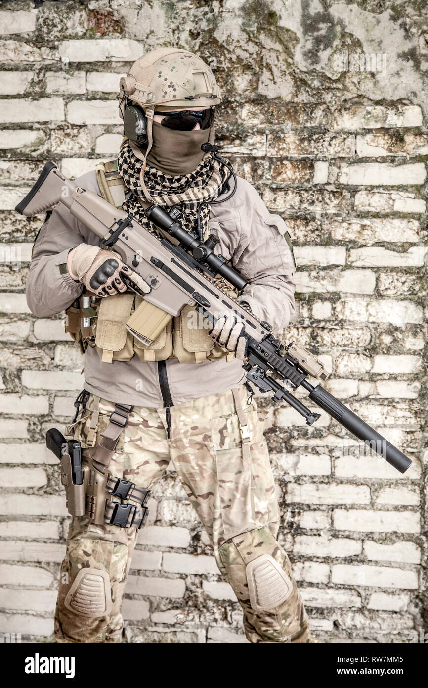 United States Army ranger during a military operation Stock Photo - Alamy