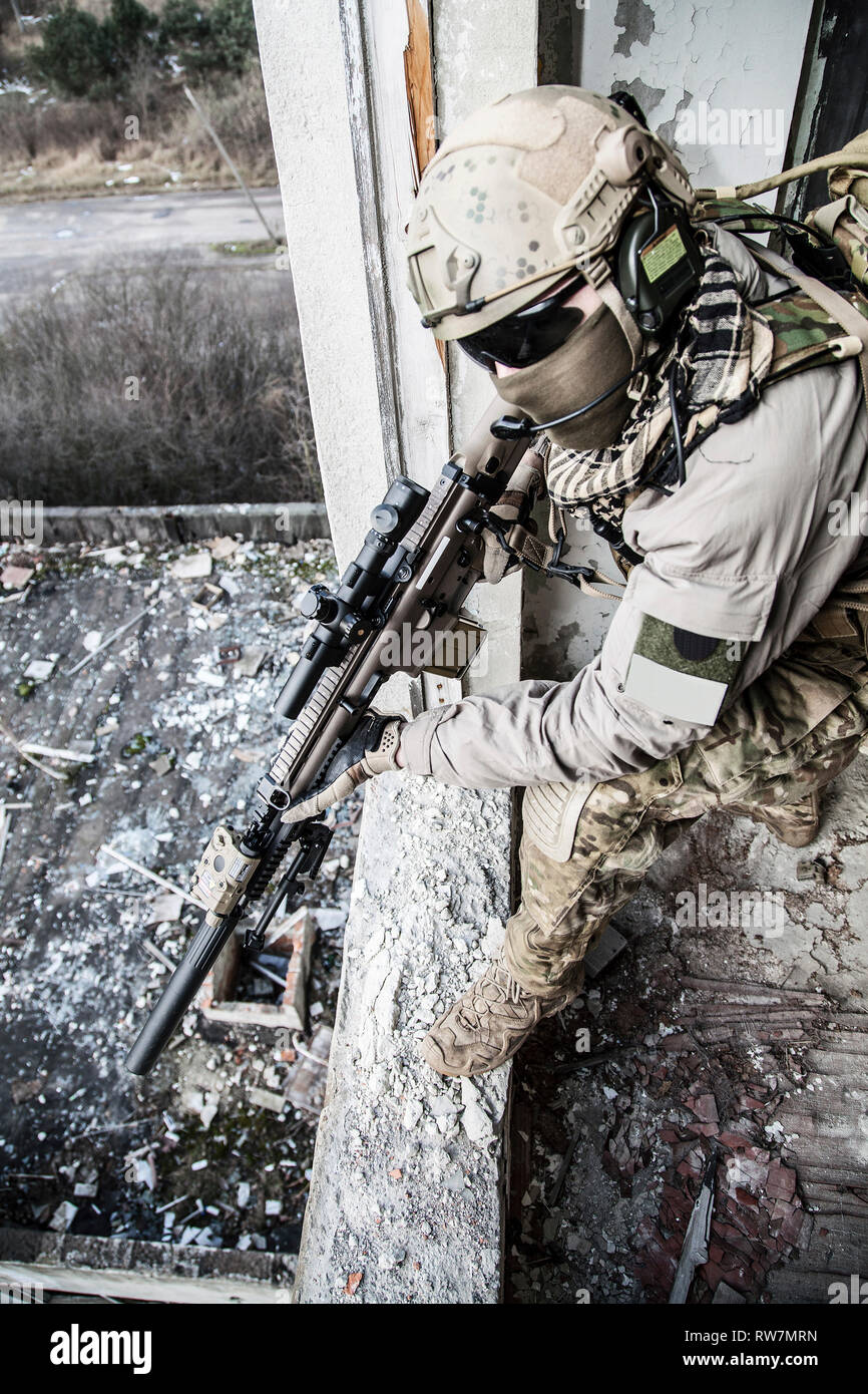 United States Army ranger during a military operation Stock Photo - Alamy