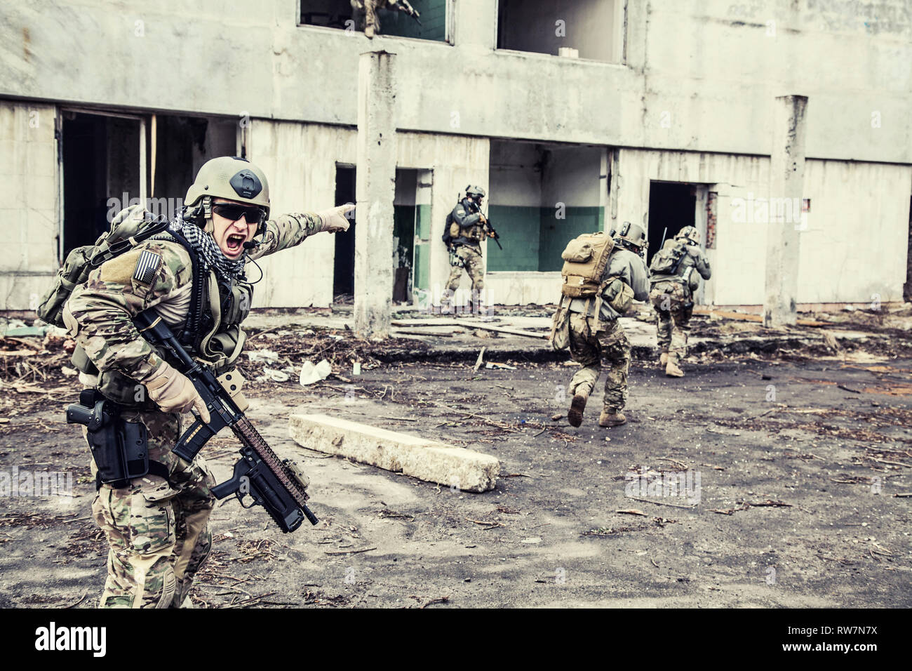 United States Army rangers during a military operation Stock Photo - Alamy