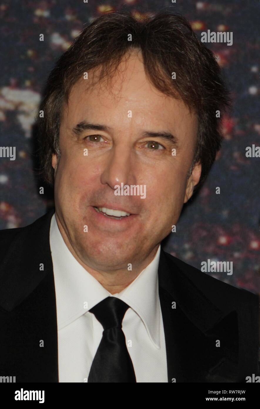 Kevin nealon hi-res stock photography and images - Alamy