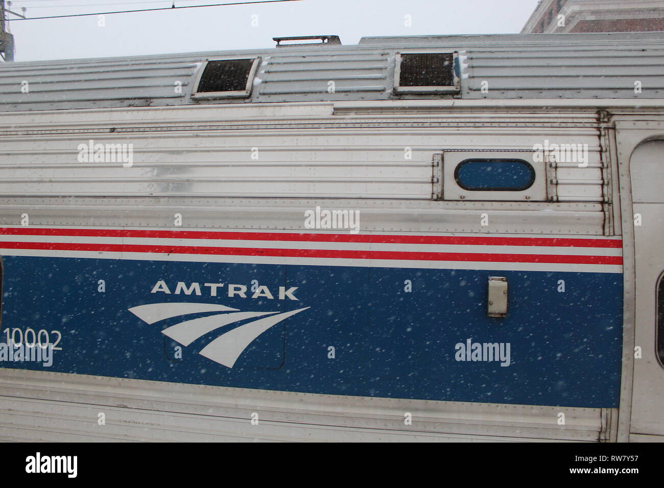 Amtrak, Hartford Line, and Shoreline East Trains at New Haven Union ...