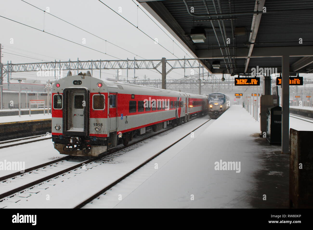Amtrak, Hartford Line, and Shoreline East Trains at New Haven Union ...