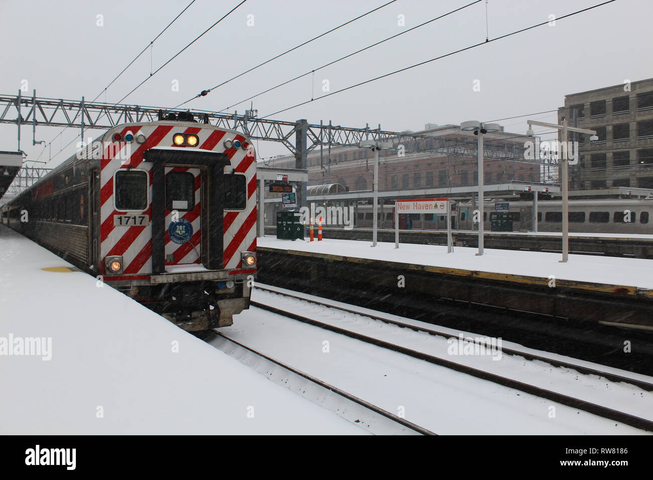 Amtrak, Hartford Line, and Shoreline East Trains at New Haven Union ...