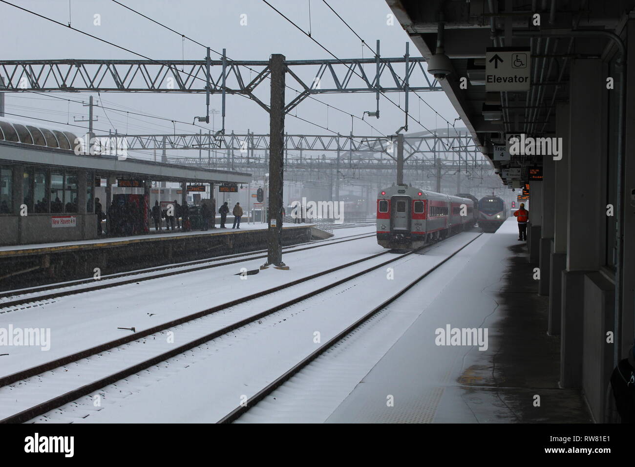 Amtrak, Hartford Line, and Shoreline East Trains at New Haven Union ...