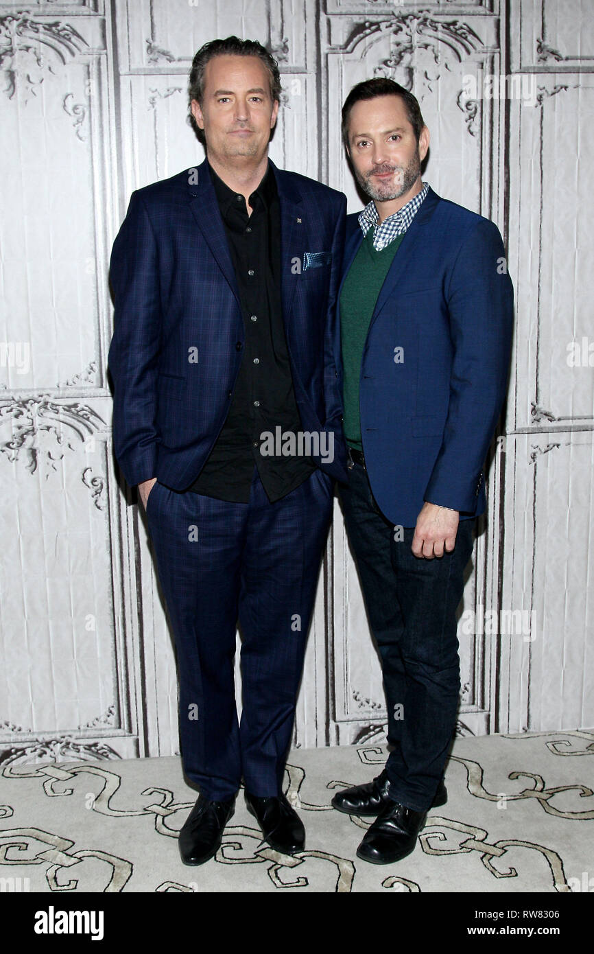 New York, USA. 05 Apr, 2016. Matthew Perry, Thomas Lennon at The ...