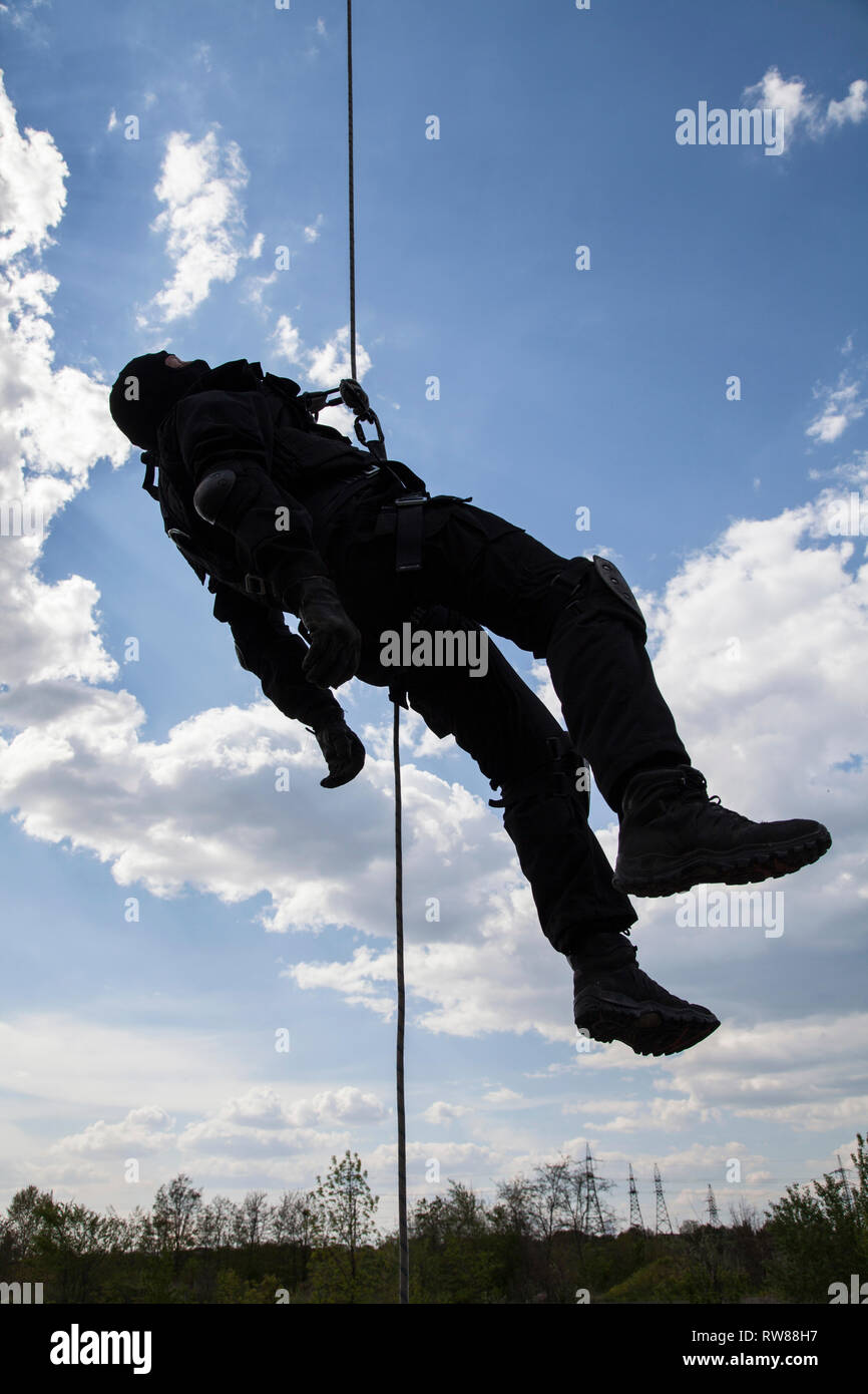 Dead corpse hi-res stock photography and images - Alamy