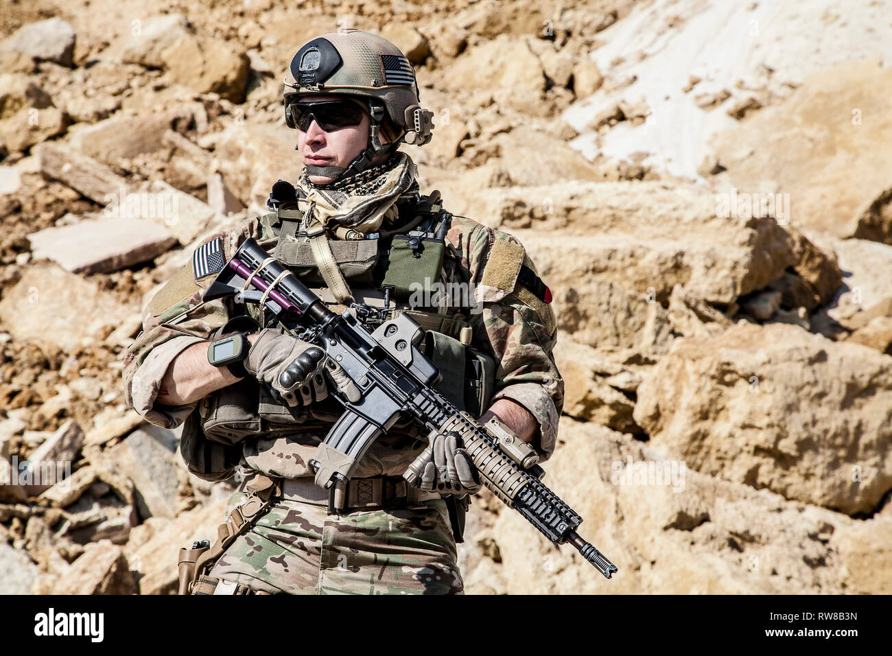 United States Army ranger in the mountains Stock Photo - Alamy