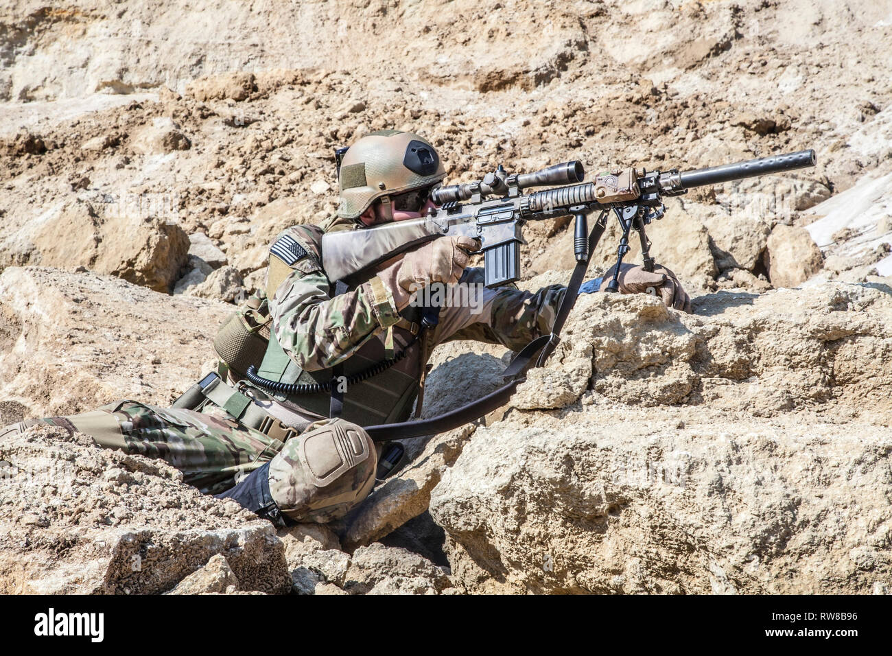 United States Army ranger in the mountains Stock Photo - Alamy