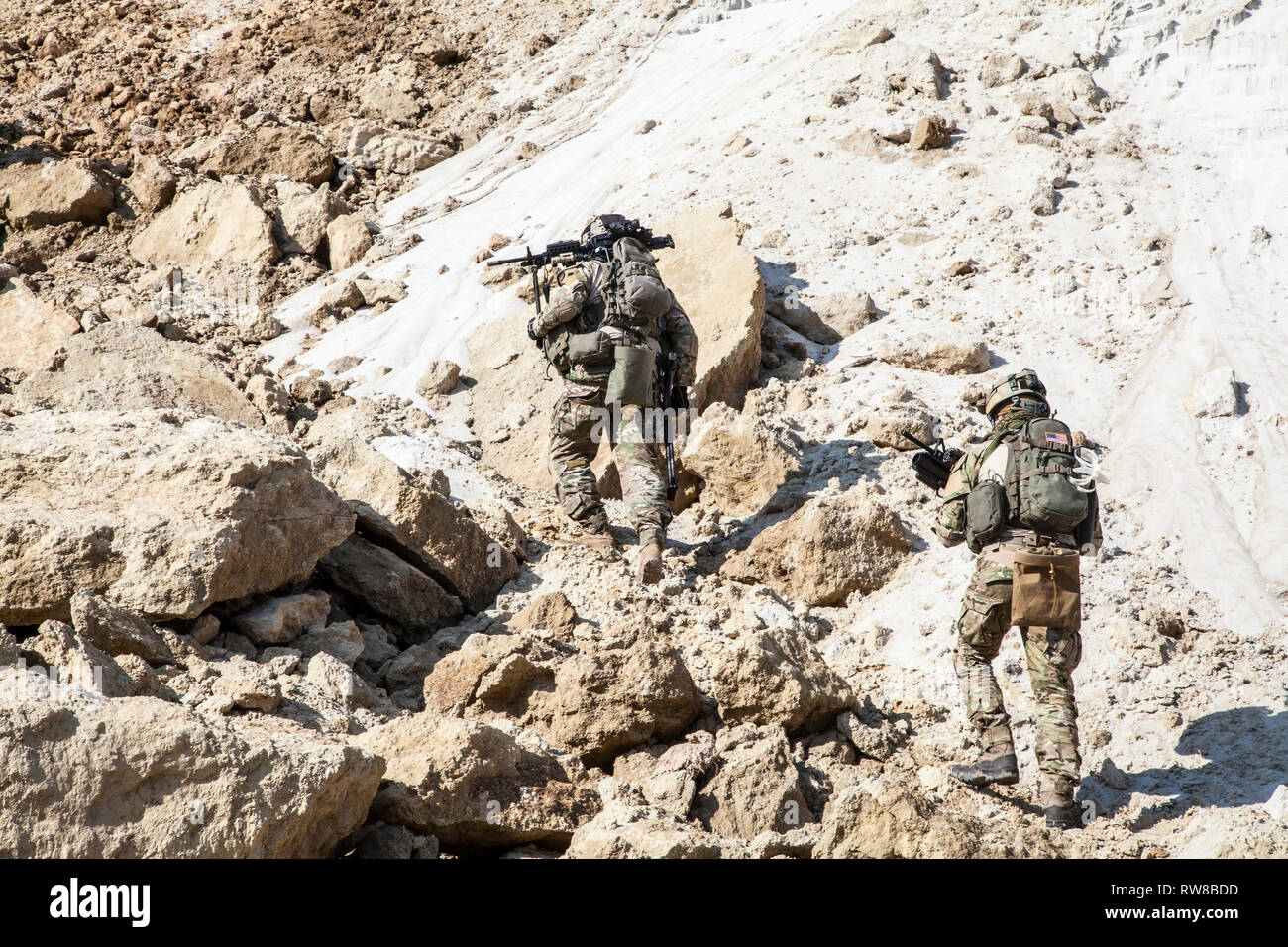 United States Army rangers in the mountains Stock Photo - Alamy