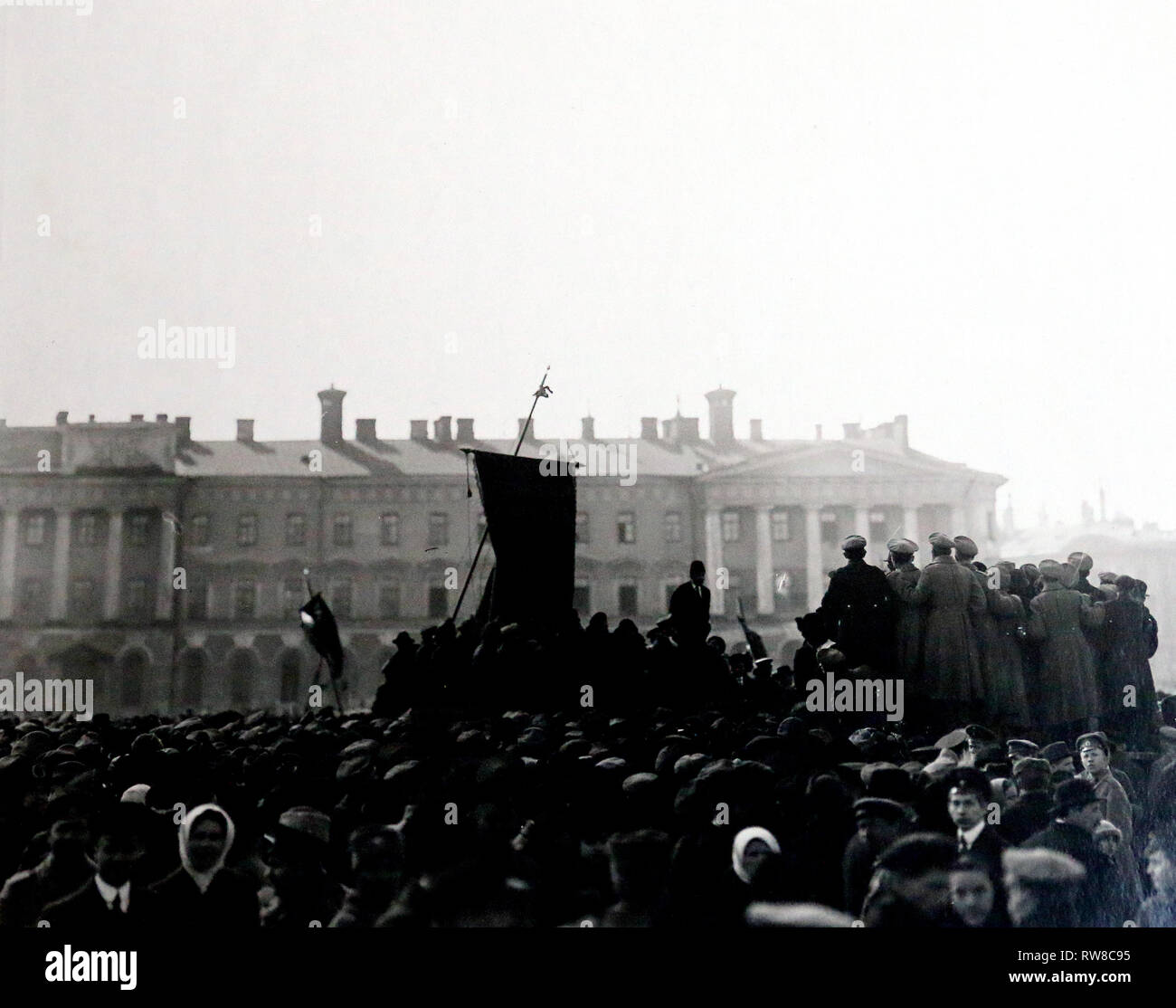May 1st 1917, Petrograd Demonstration Stock Photo - Alamy