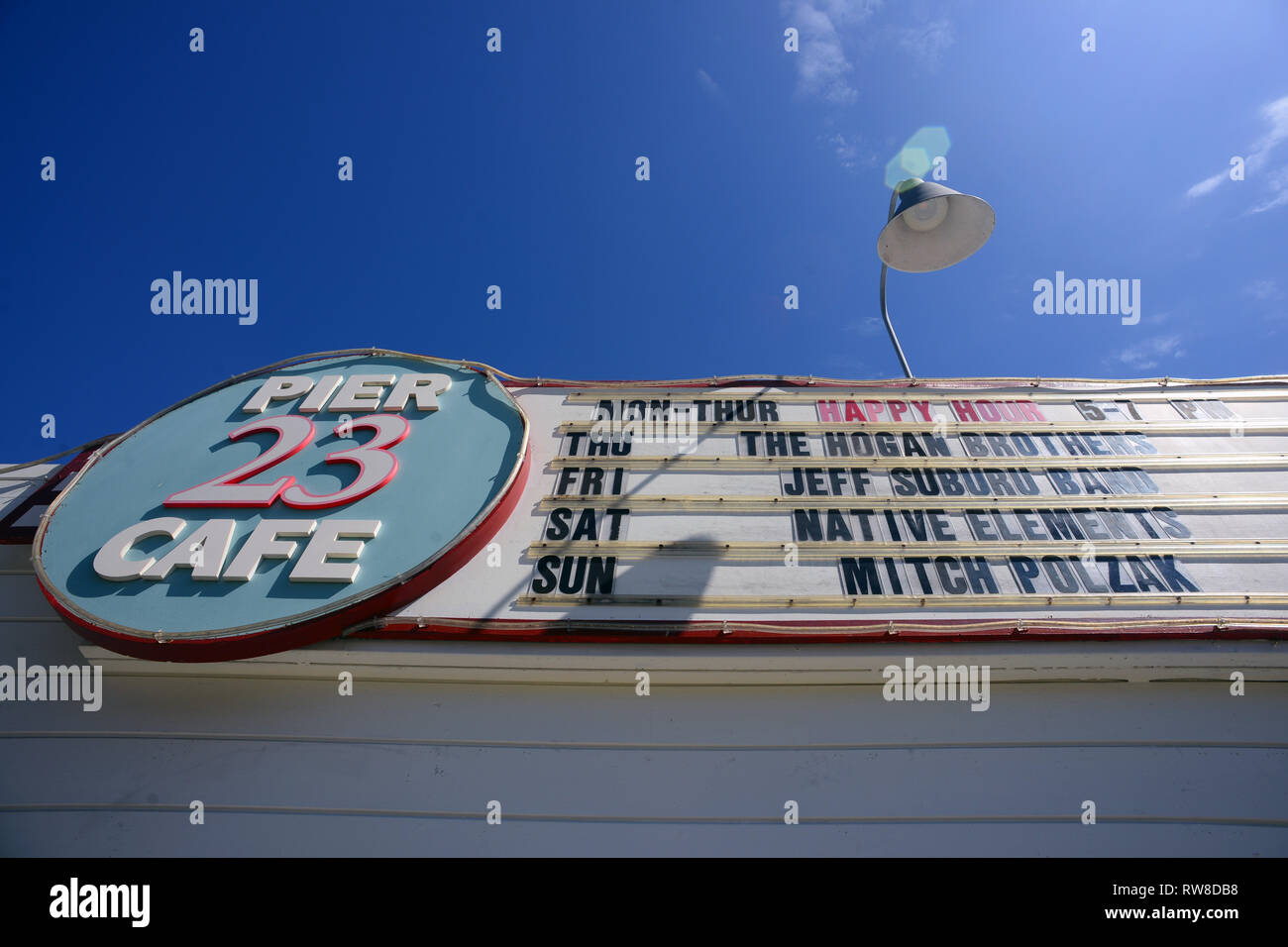 Pier 23 seafood restaurant hi-res stock photography and images - Alamy