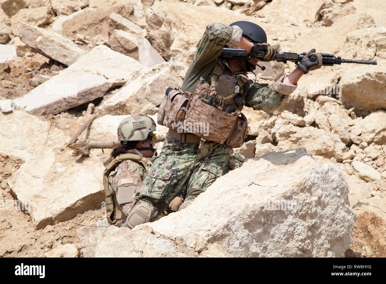 Us navy seal team members hi-res stock photography and images - Alamy