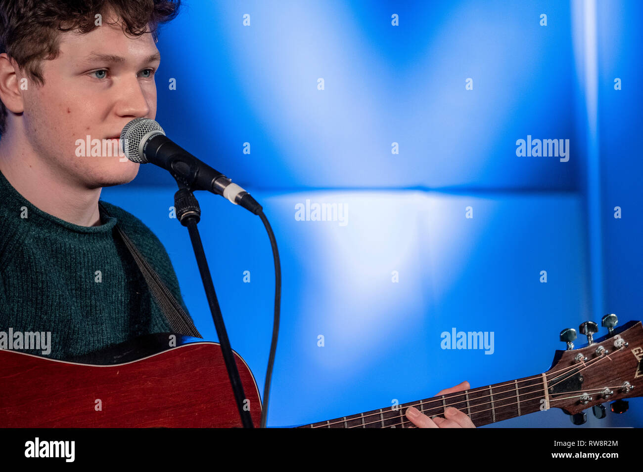 Bands performing traditional Celtic songs at Celtic Connections Stock ...