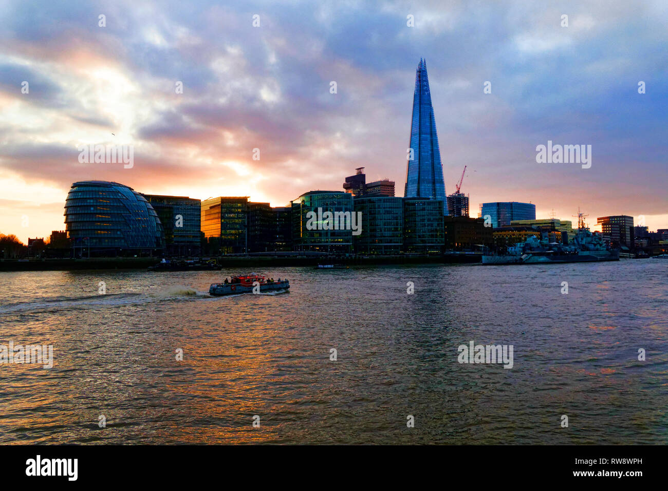 United kingdom london shard hi-res stock photography and images - Alamy