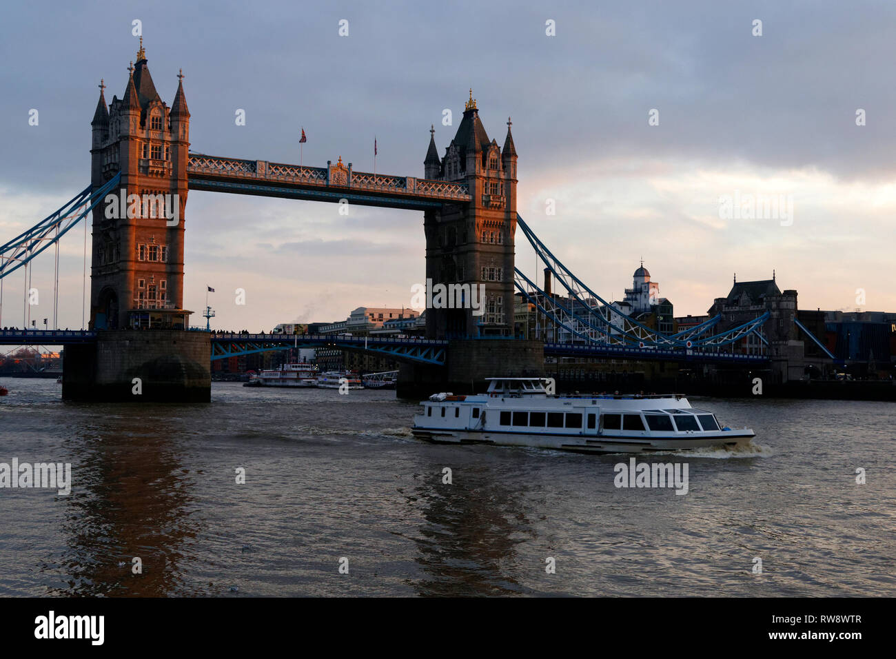 Tower Gate Bridge, London, United Kingdom Stock Photo - Alamy