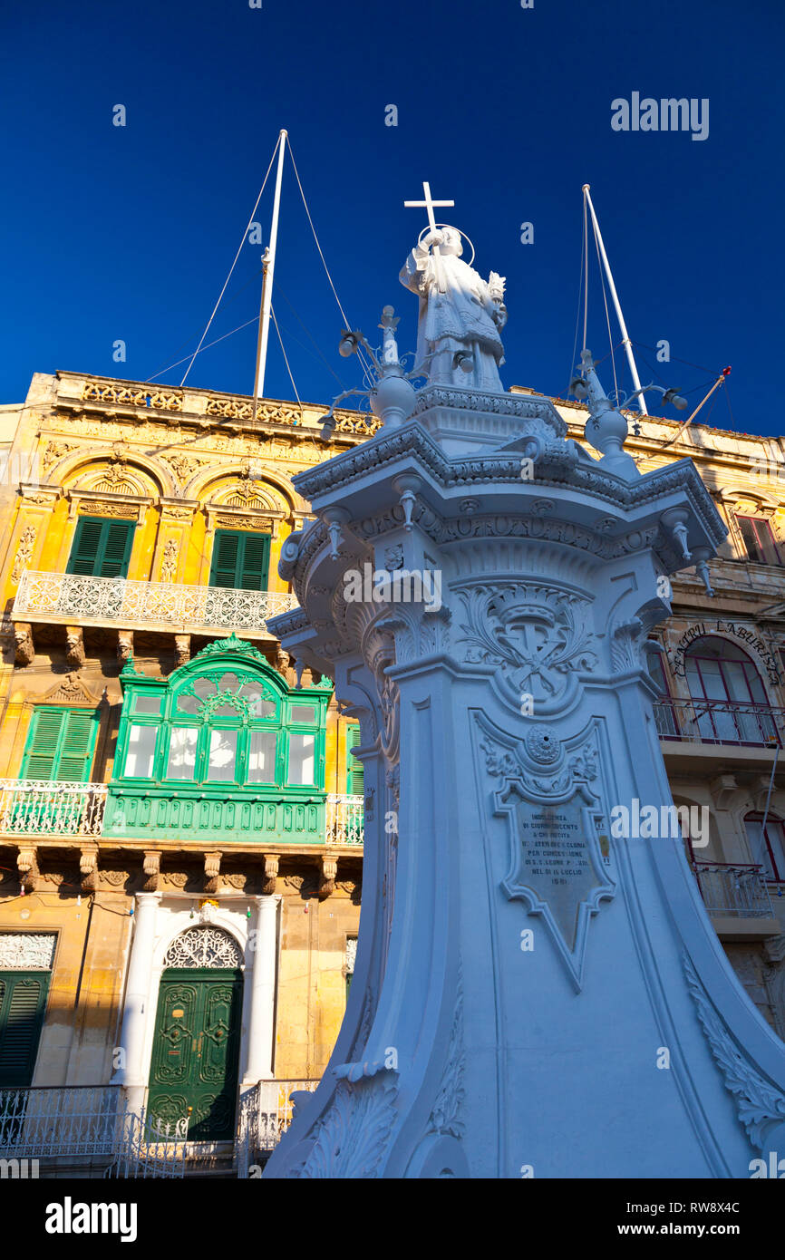 Vittoriosa square hi-res stock photography and images - Alamy
