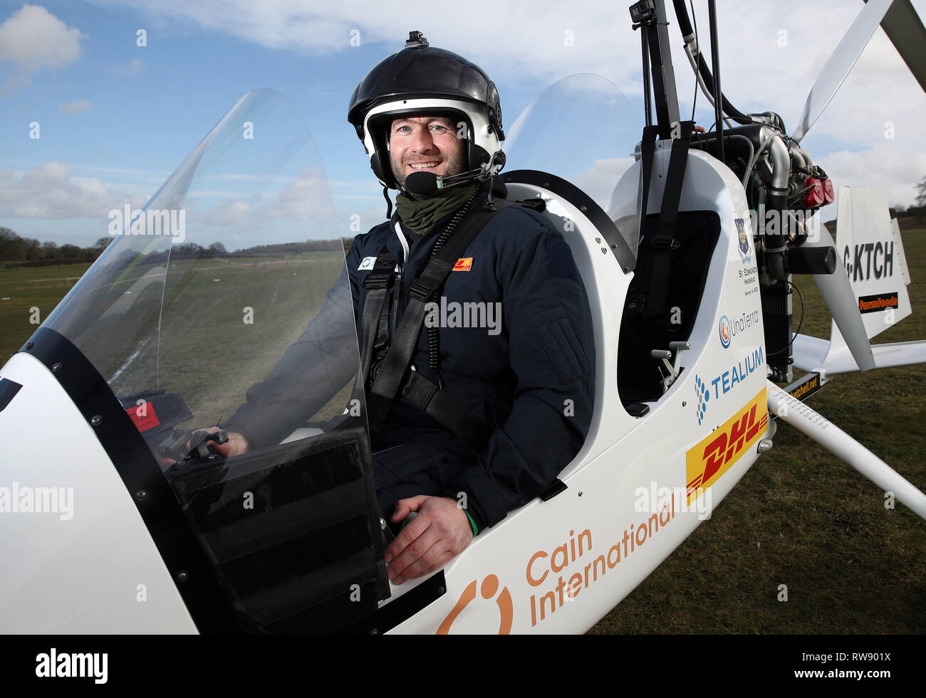 Open cockpit gyrocopter popham airfield hi-res stock photography and ...