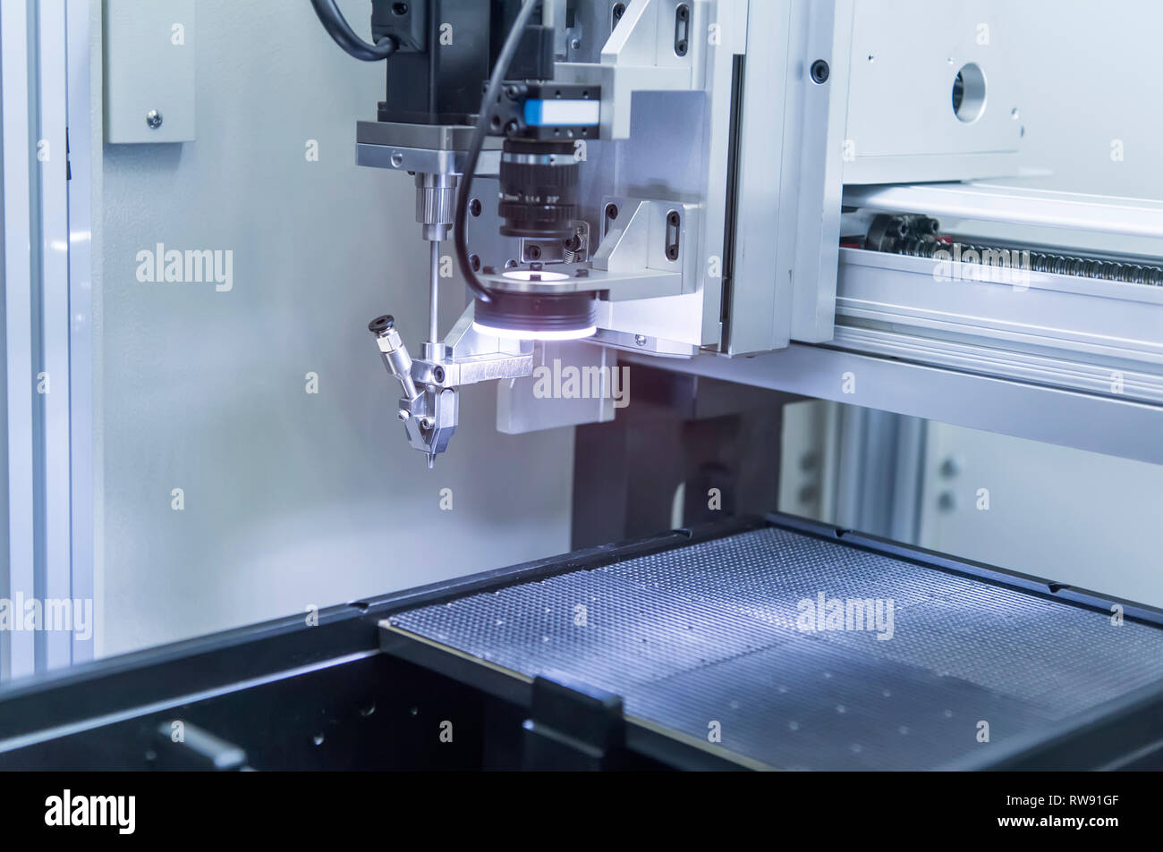 Sensor operation hi-res stock photography and images - Alamy