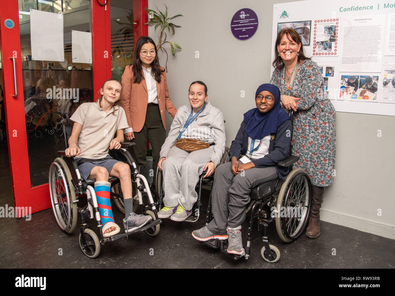 Sheana Yu and Head Mistress Sue Rademacher Women in Innovation 2019 ...