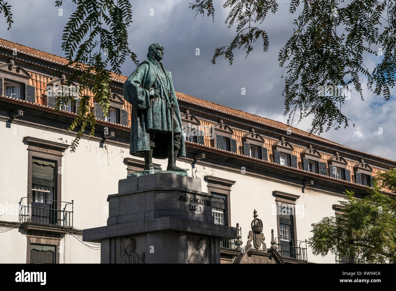 Statue des Seefahrers Joao Goncalves Zarco, Funchal, Madeira, Portugal ...