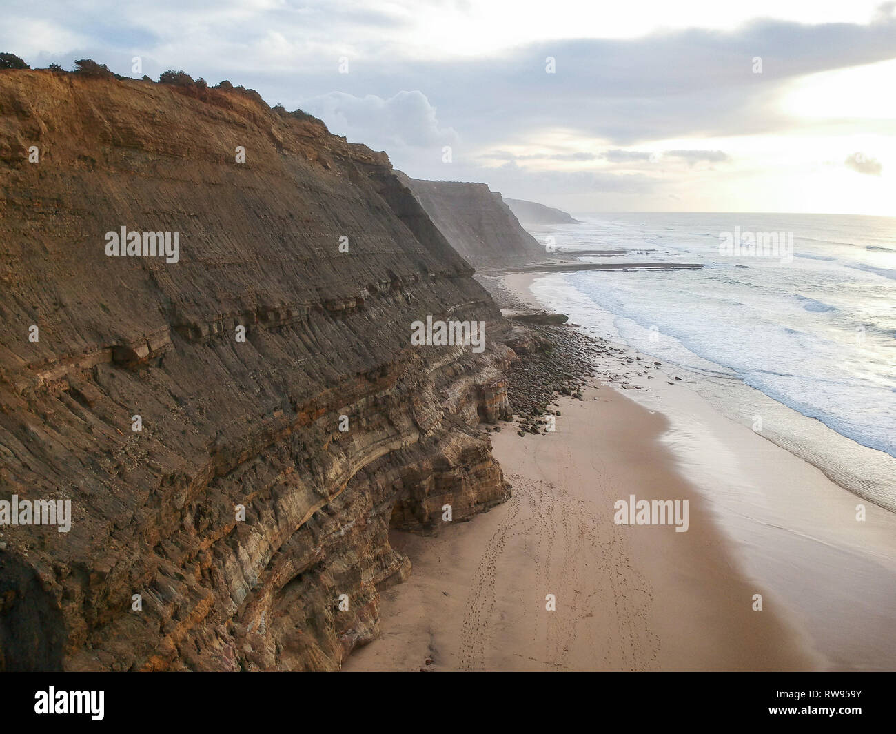 Aerial top view amazing ocean hi-res stock photography and images - Alamy