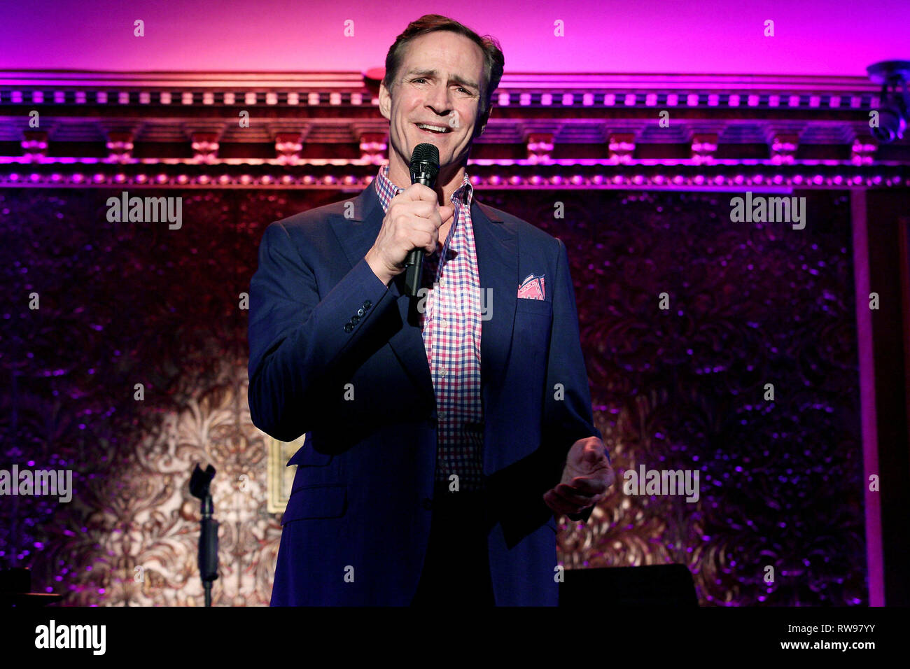 Feinsteins 54 below press preview hi-res stock photography and images ...