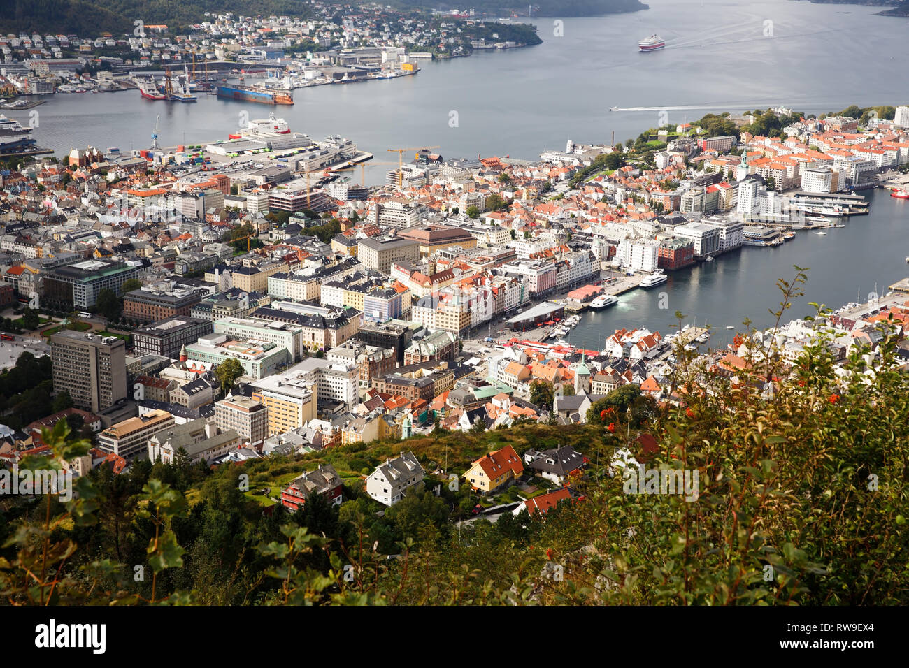 Bergen city hi-res stock photography and images - Alamy