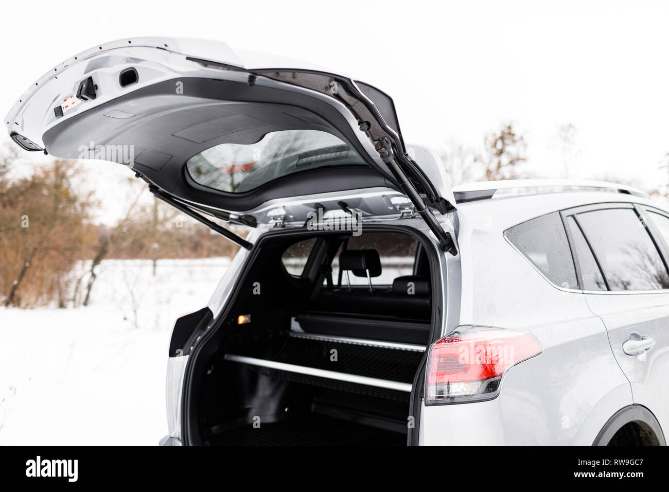 Modern and luxury car headlights. Exterior detail Stock Photo - Alamy