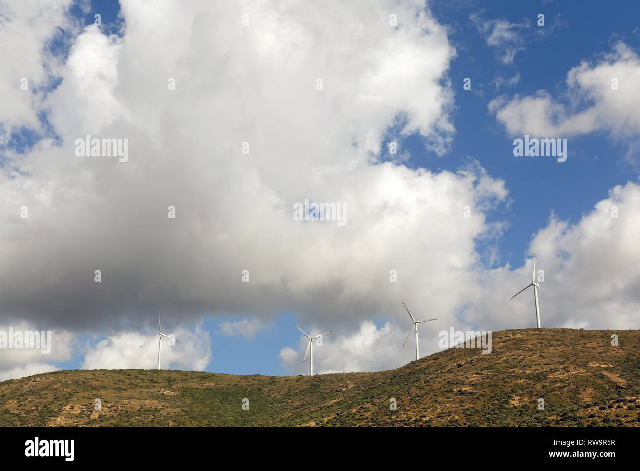 Wind turbine repair hi-res stock photography and images - Alamy