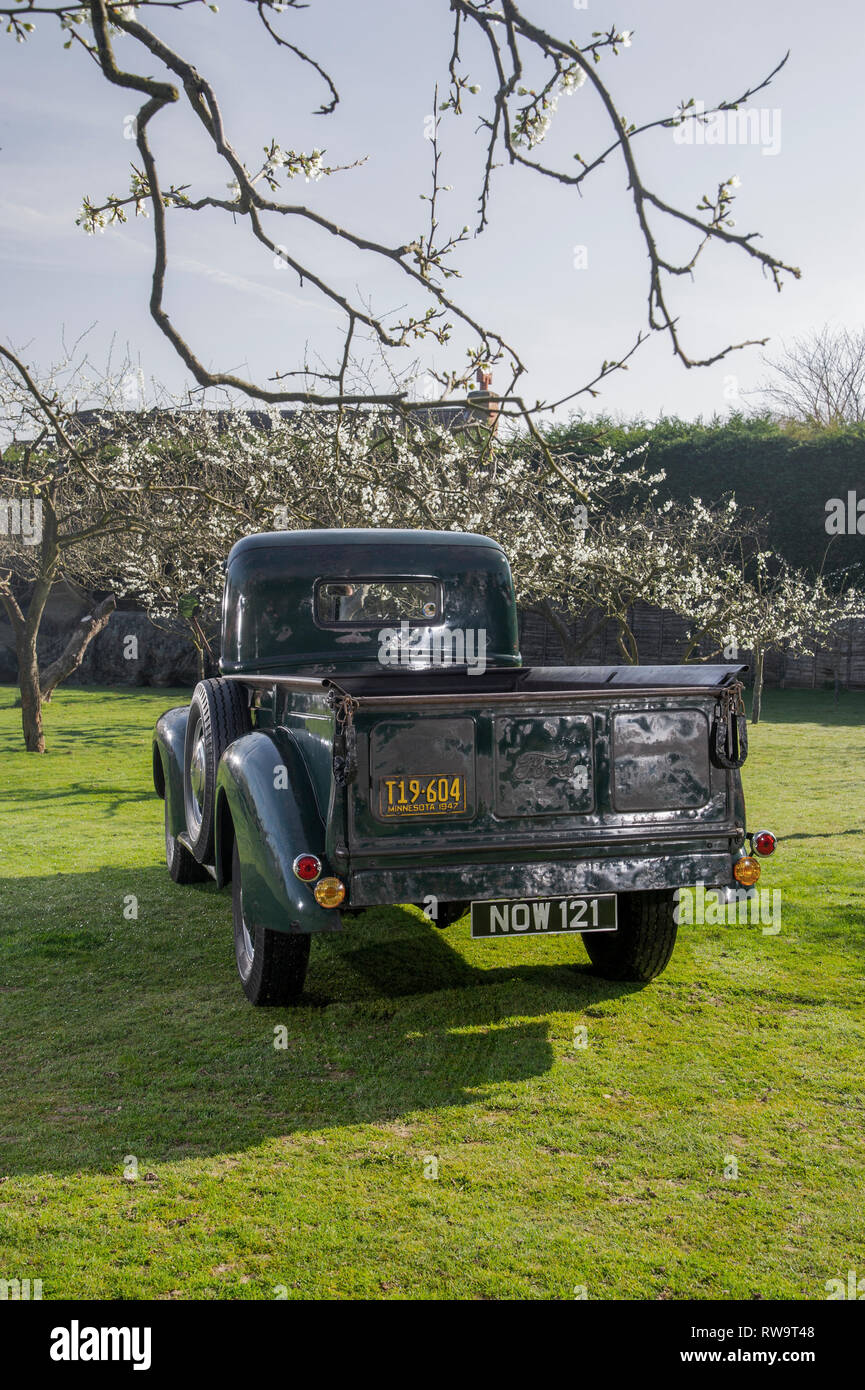 1947 Ford One Ton pick up truck, classic American truck Stock Photo - Alamy