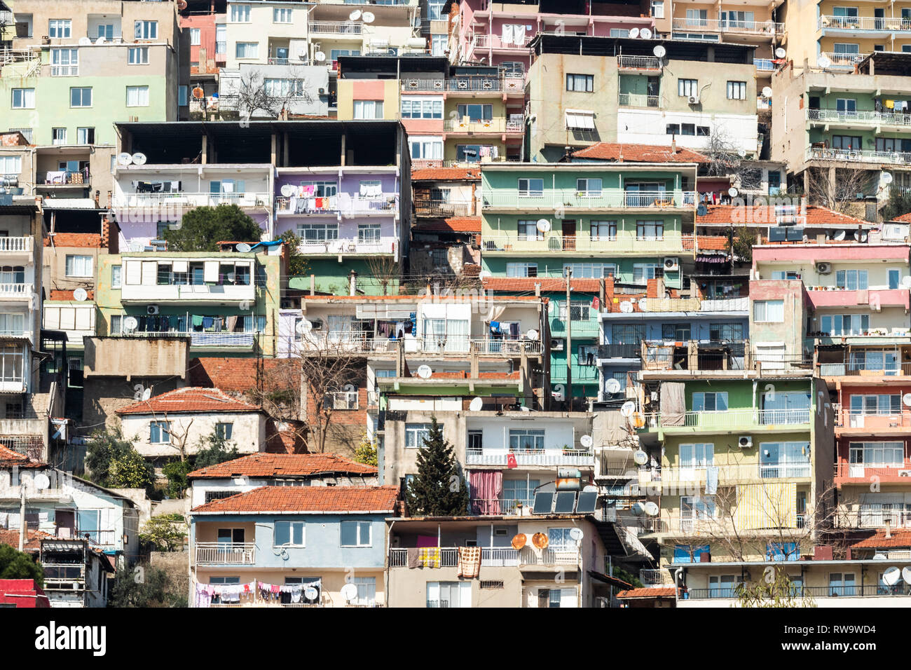 Favela lifestyle hi-res stock photography and images - Alamy