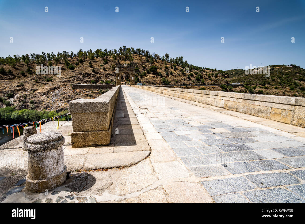 Roman bridge over tagus river hi-res stock photography and images - Alamy