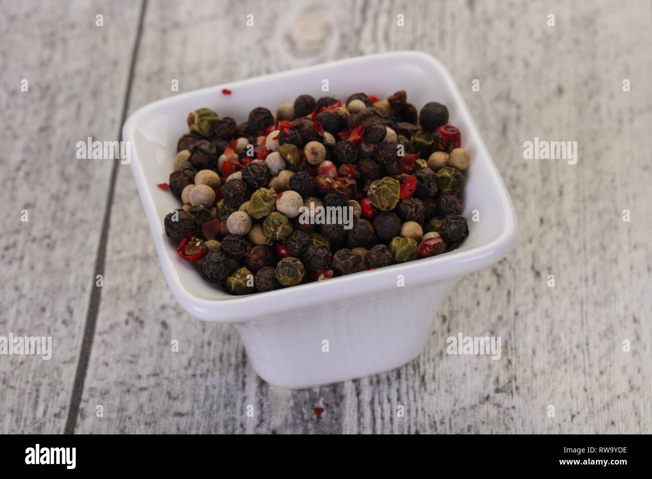 Pepper corn mix - black, red, white and green Stock Photo - Alamy