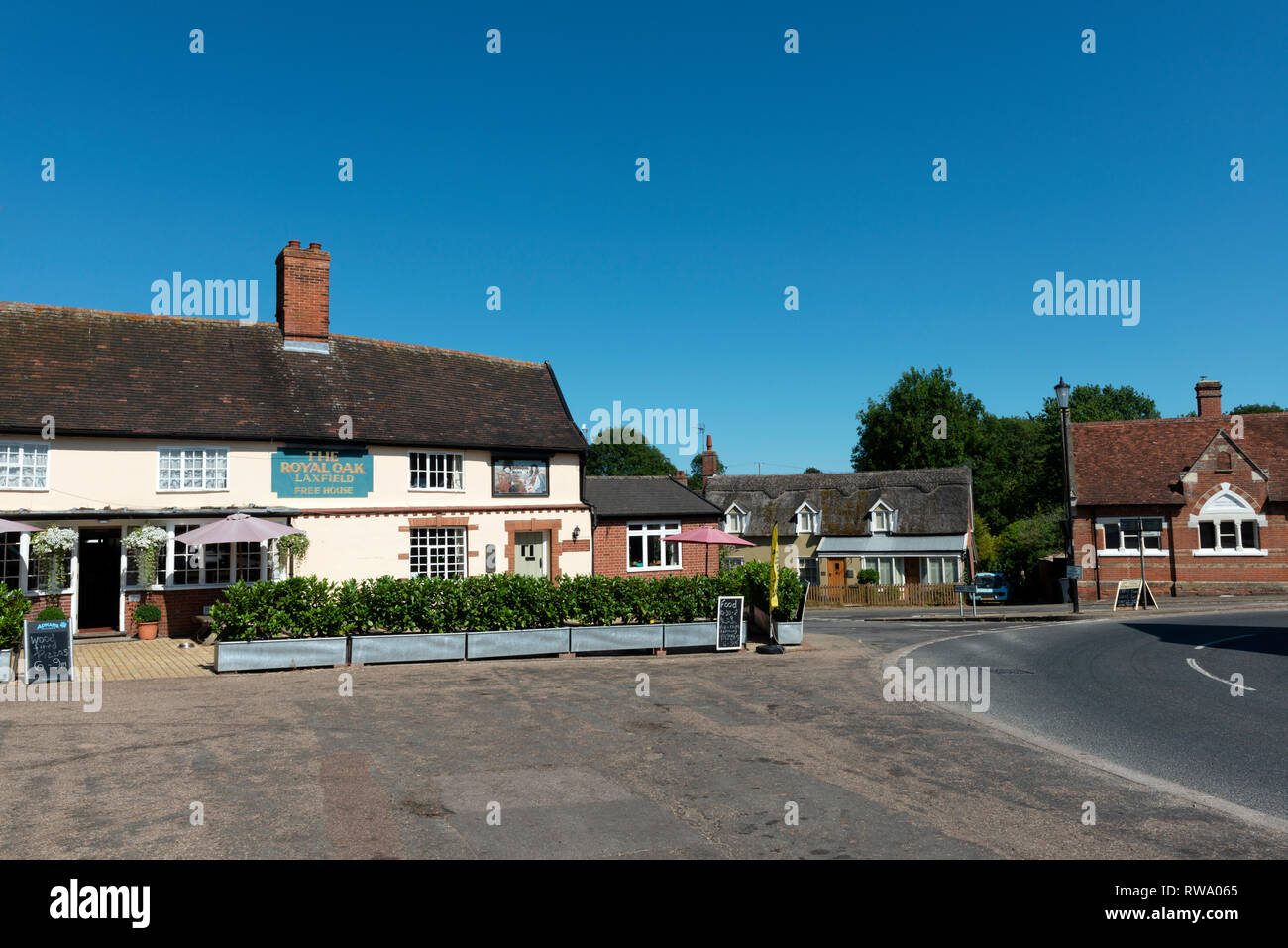 The Royal Oak public house, Laxfield, Suffolk, England Stock Photo - Alamy