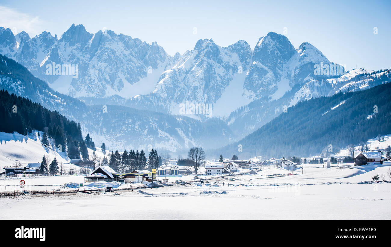 Austrian winter holidays hi-res stock photography and images - Alamy