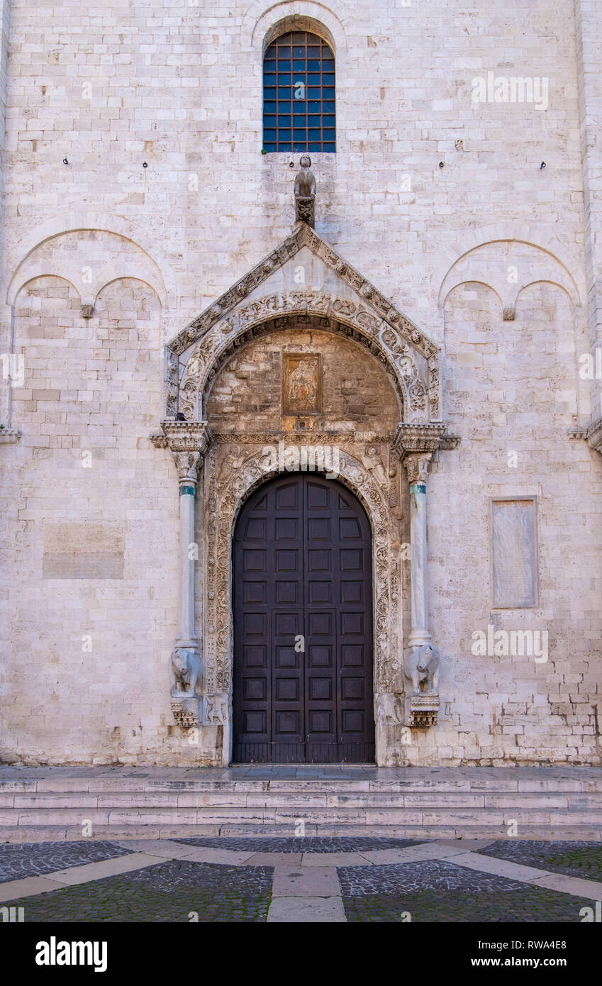 Bari, Puglia, Italy - Entrance door of The Basilica of Saint Nicholas ...
