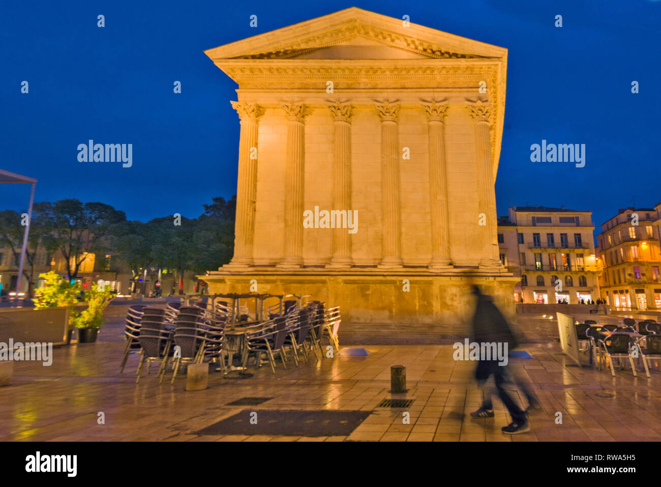 The Maison Carrée is a Roman temple in Nîmes, France Stock Photo - Alamy